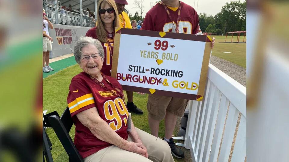 Melba Jacobson, beloved Commanders superfan, dies after celebrating ...