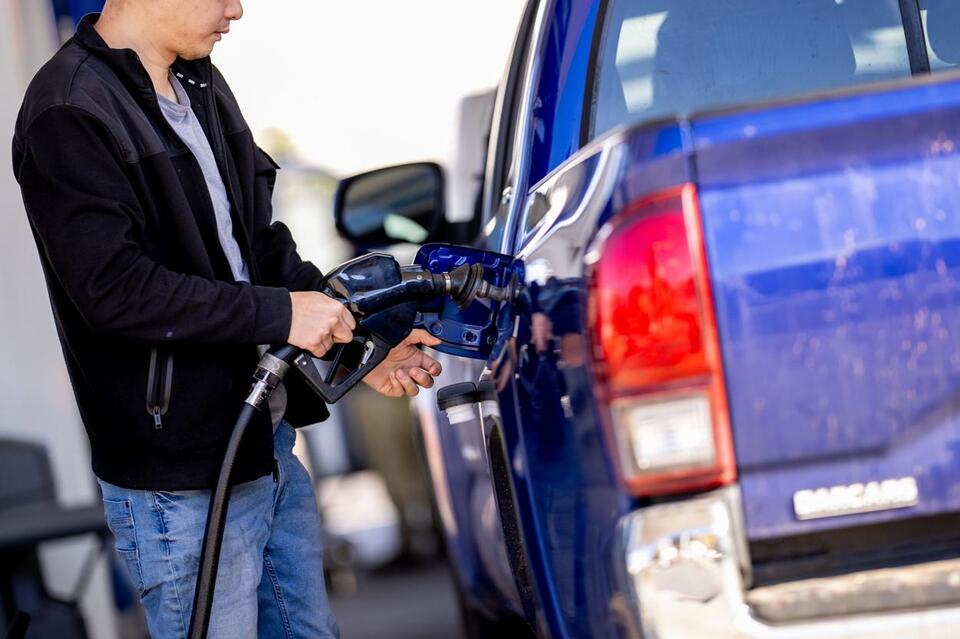Lubbock Drivers Enjoy Some Of The Lowest Gas Prices Around - NewsBreak