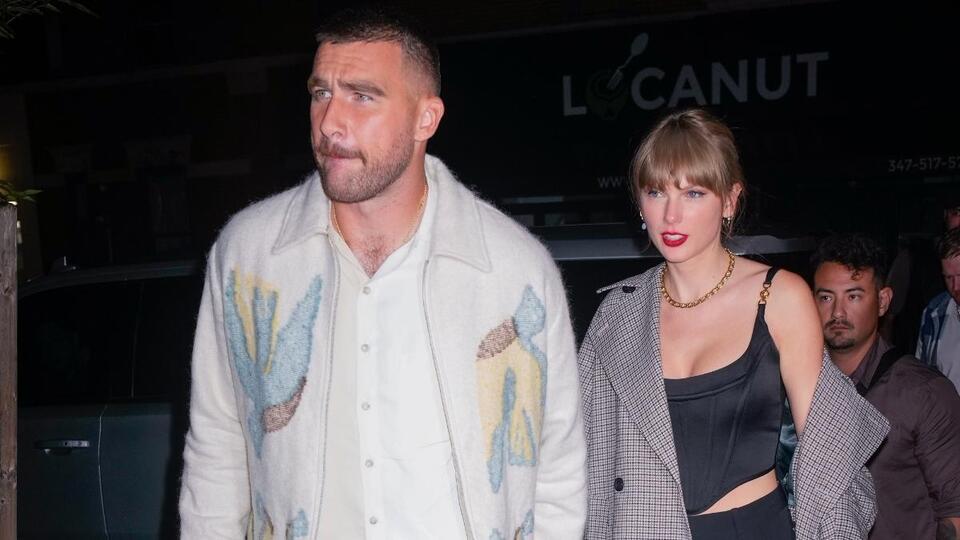 Taylor Swift & Fiancé’s Cryptic Wedding Clue Dropped by Talk Show Host ...