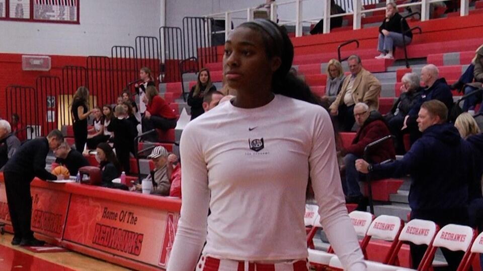 Naperville Central’s Trinity Jones breaks her own record in victory ...