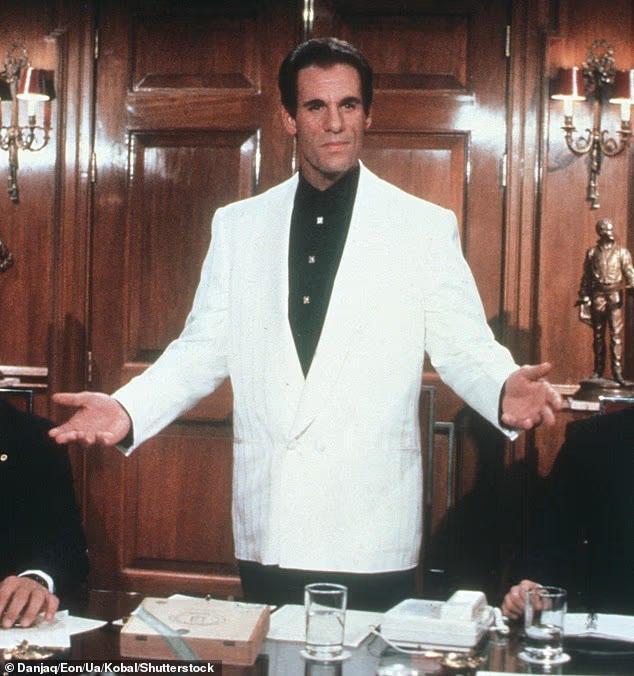 Dr No! Iconic Bond villain wages war against Florida homeowner's ...