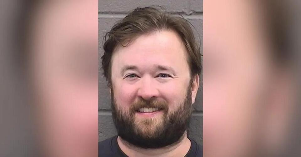 'The Sixth Sense' Star Hurls Antisemitic Slur During Arrest: Booking ...