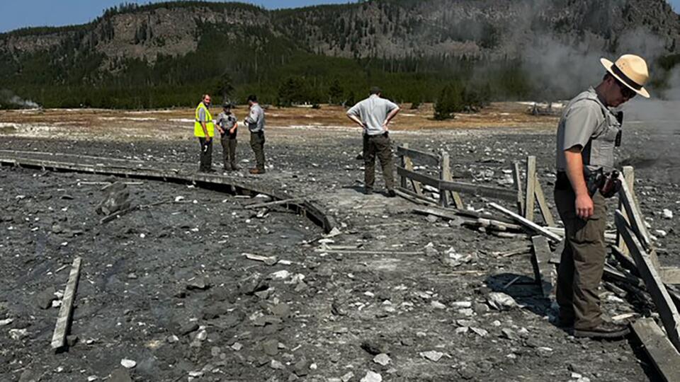 Hydrothermal explosion causes damage in area of Yellowstone National ...