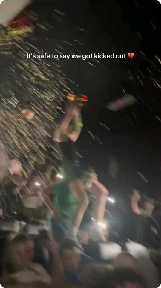 The cops pulled up and took the live chicken #minecraft #minecraftmovie ...