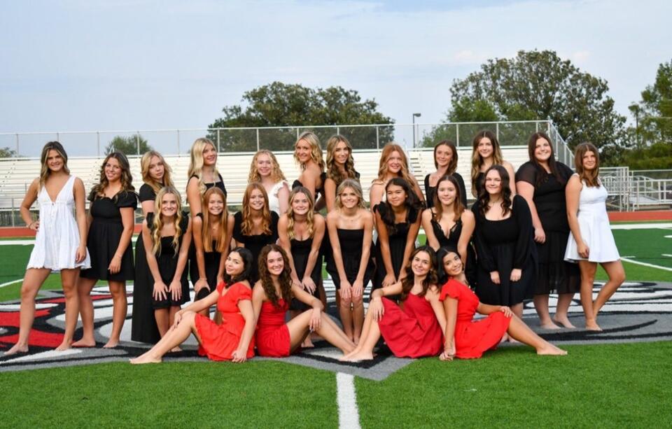 MHS cheerleaders kick start the 2025 season - NewsBreak