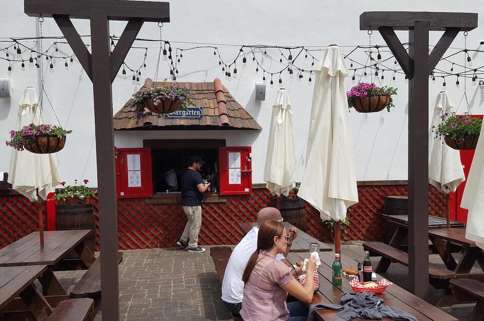 Popular German restaurant in the Bywater closes after 9 years: ‘Gave my ...