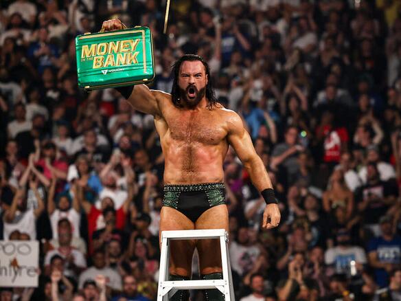Reviewing An Electric 2024 WWE Money In The Bank