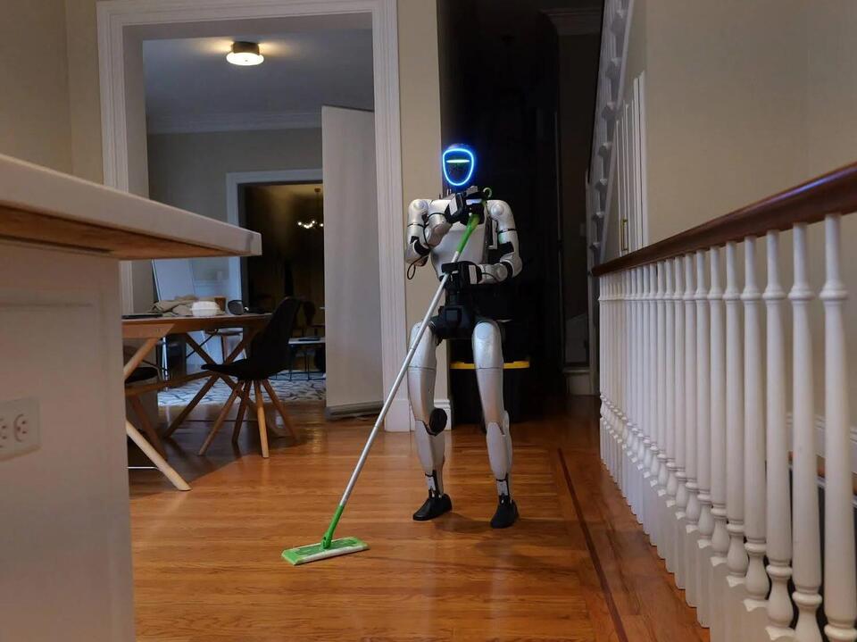 The Jetsons future is here, robots will clean your home for $150 ...