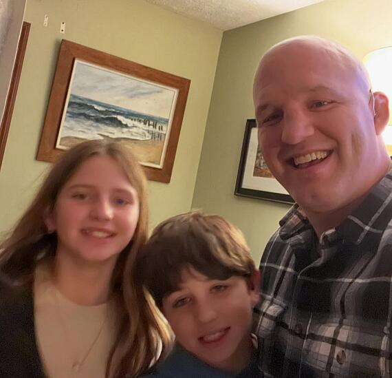 Thanks to Digitial Hearing Aids, Deaf UFC Veteran Matt Hamill Able to ...