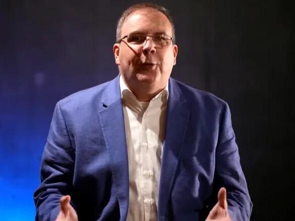 Kevin Kelly Plans To Sue AEW After Controversial Exit