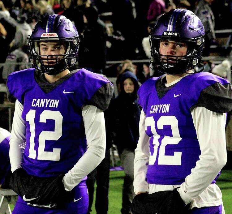 Baca, Hacker battling for Canyon's starting QB job - NewsBreak
