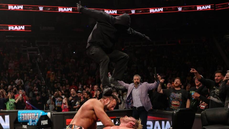 Update on identity of masked man from WWE Raw and Survivor Series ...