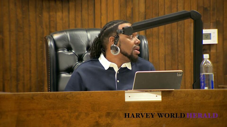 Mayor Chris Clark absent from first City Council meeting after two ...