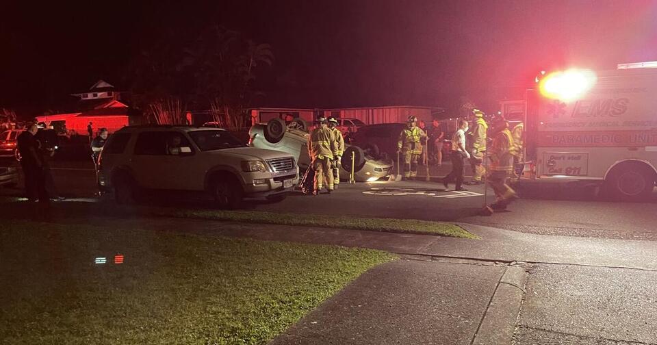 Late night Kaneohe accident ends in overturned car - NewsBreak