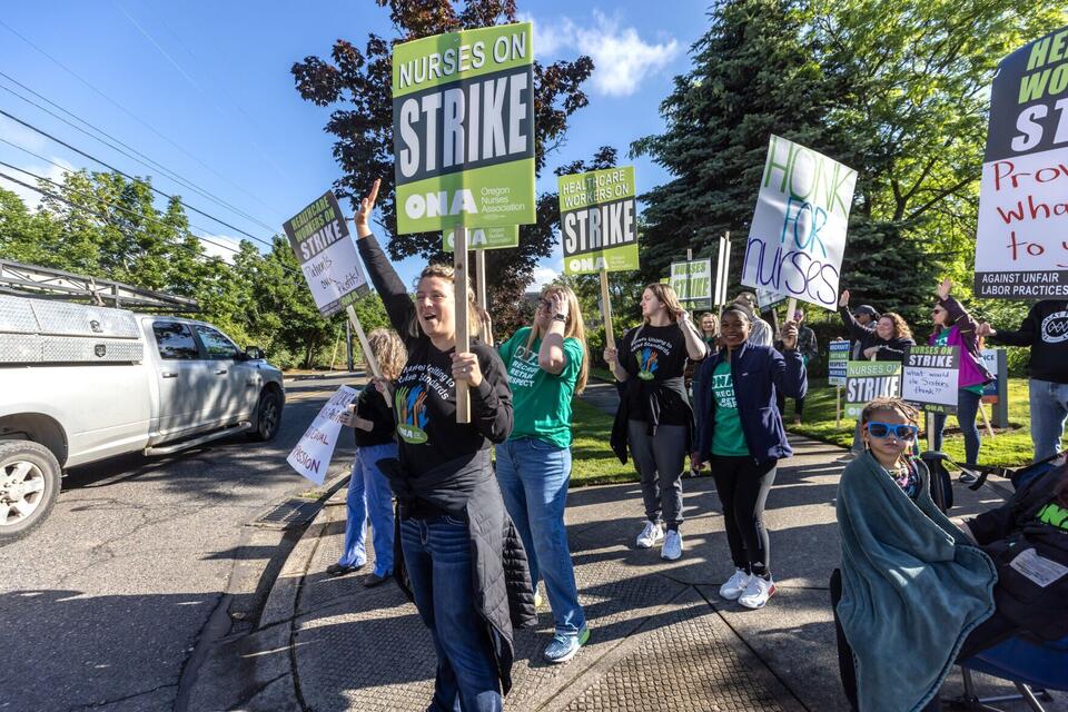 Providence hospitals across Oregon poised to strike in January - NewsBreak