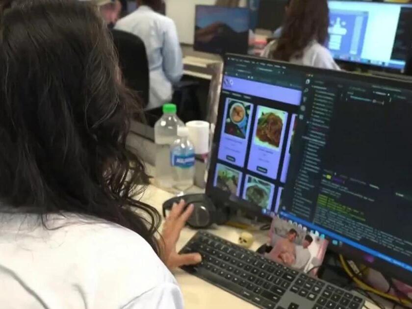 Non-profit program teaches coding inside prisons in California