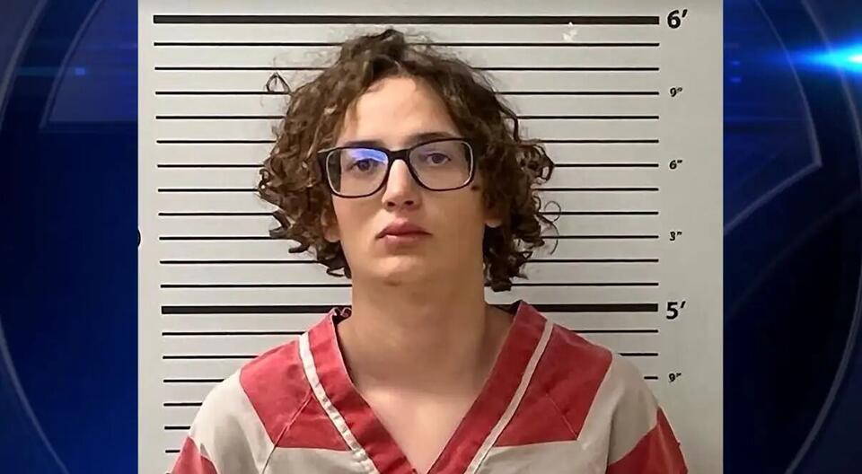 Mississippi Shooting Incident: 19-Year-Old Arrested and Charged With ...