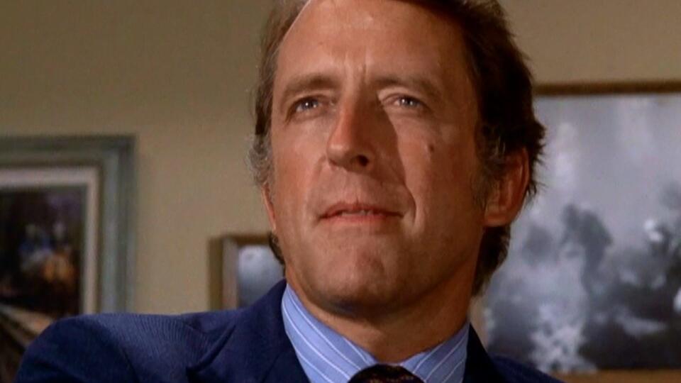 In Memory of Actor Fritz Weaver: 9 Years After His Tragic Death - NewsBreak