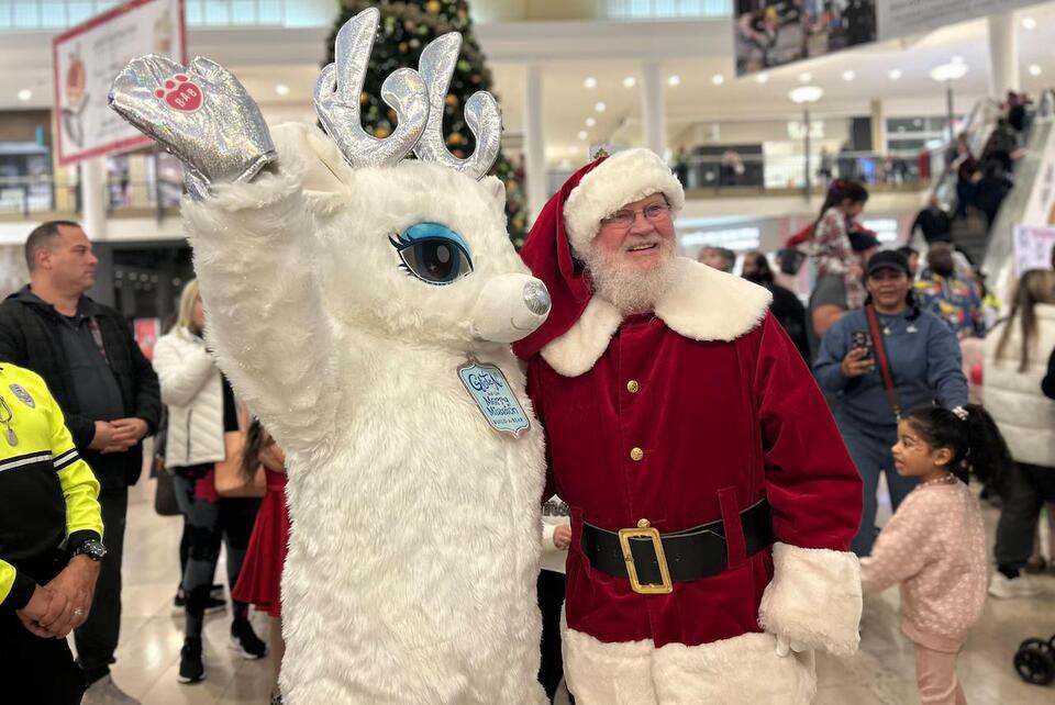 Santa has arrived at the Staten Island Mall: 5 things to know before ...