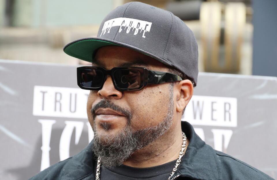 Ice Cube’s tour bus blaze fuels vandalism speculation - NewsBreak
