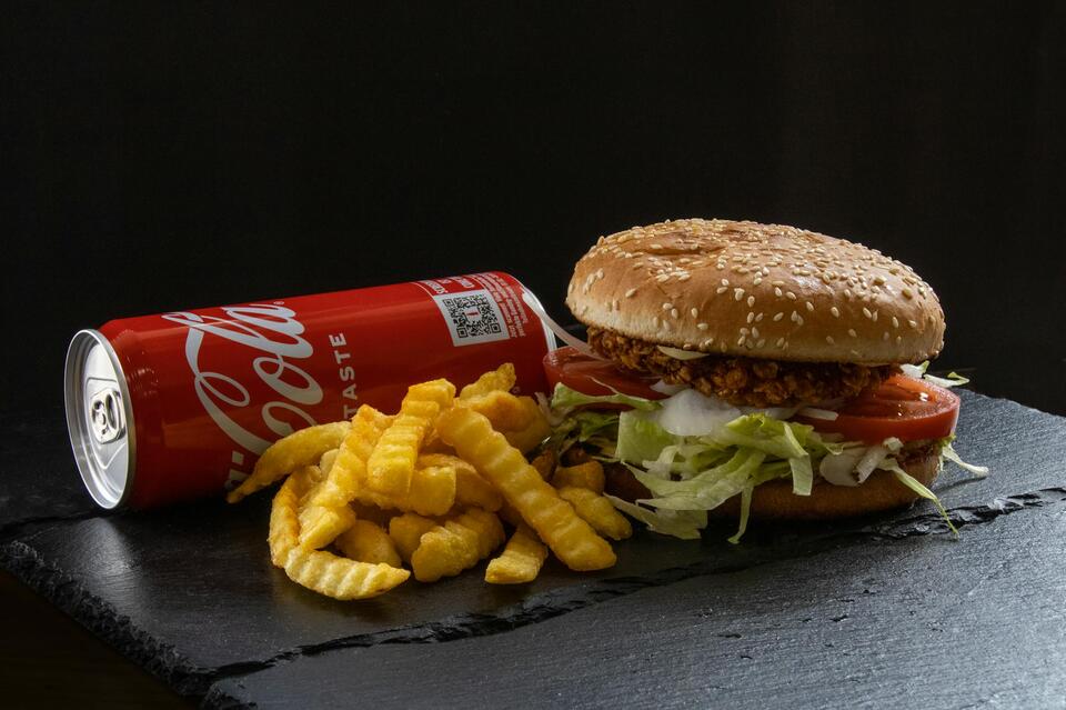 8 Chain Restaurants Losing Diners as Prices Keep Climbing - NewsBreak