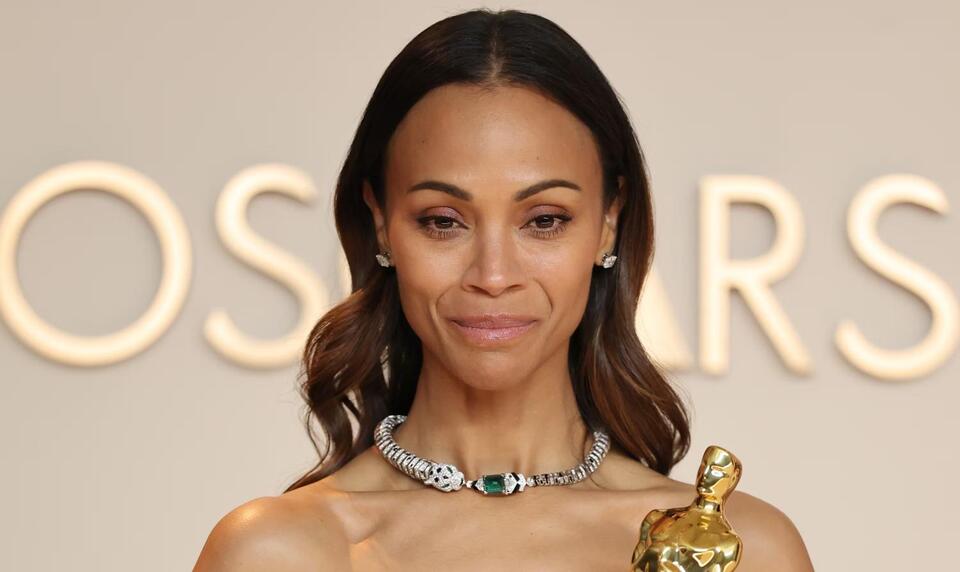 Zoë Saldaña Forced to Apologize Immediately After Oscar Win - NewsBreak