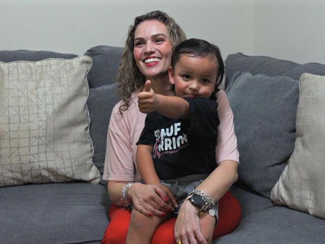 Tucson mom battles cancer while pregnant, turns her sickness into ...