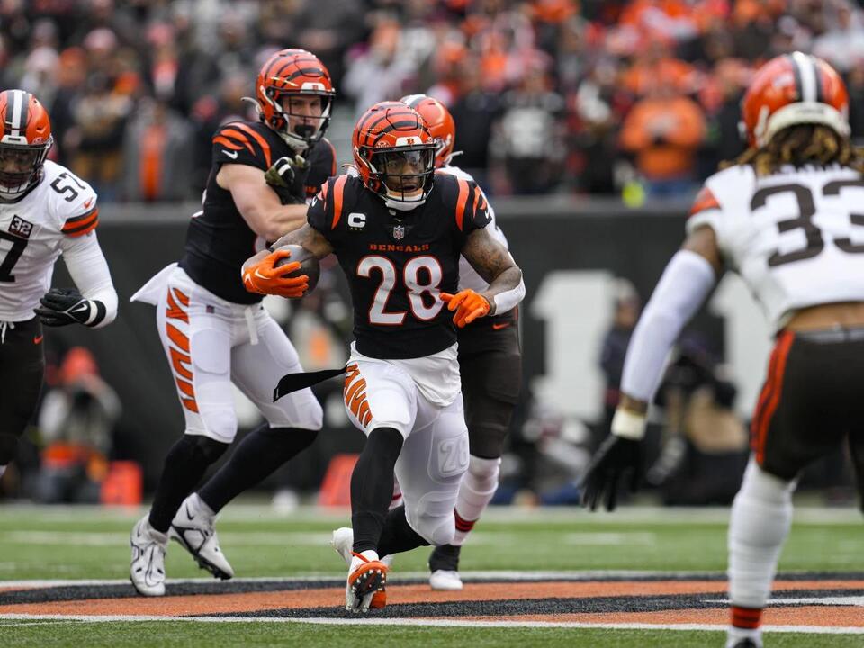 With Browns resting starters for the playoffs, motivated Bengals win 31 ...