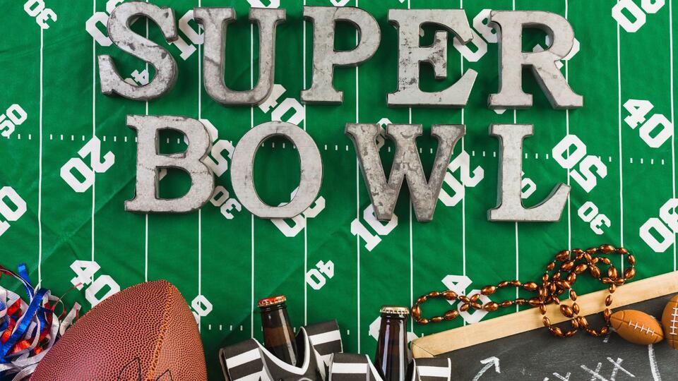 8 Things You Should Never Do at a Super Bowl Party (if You Want to Be ...