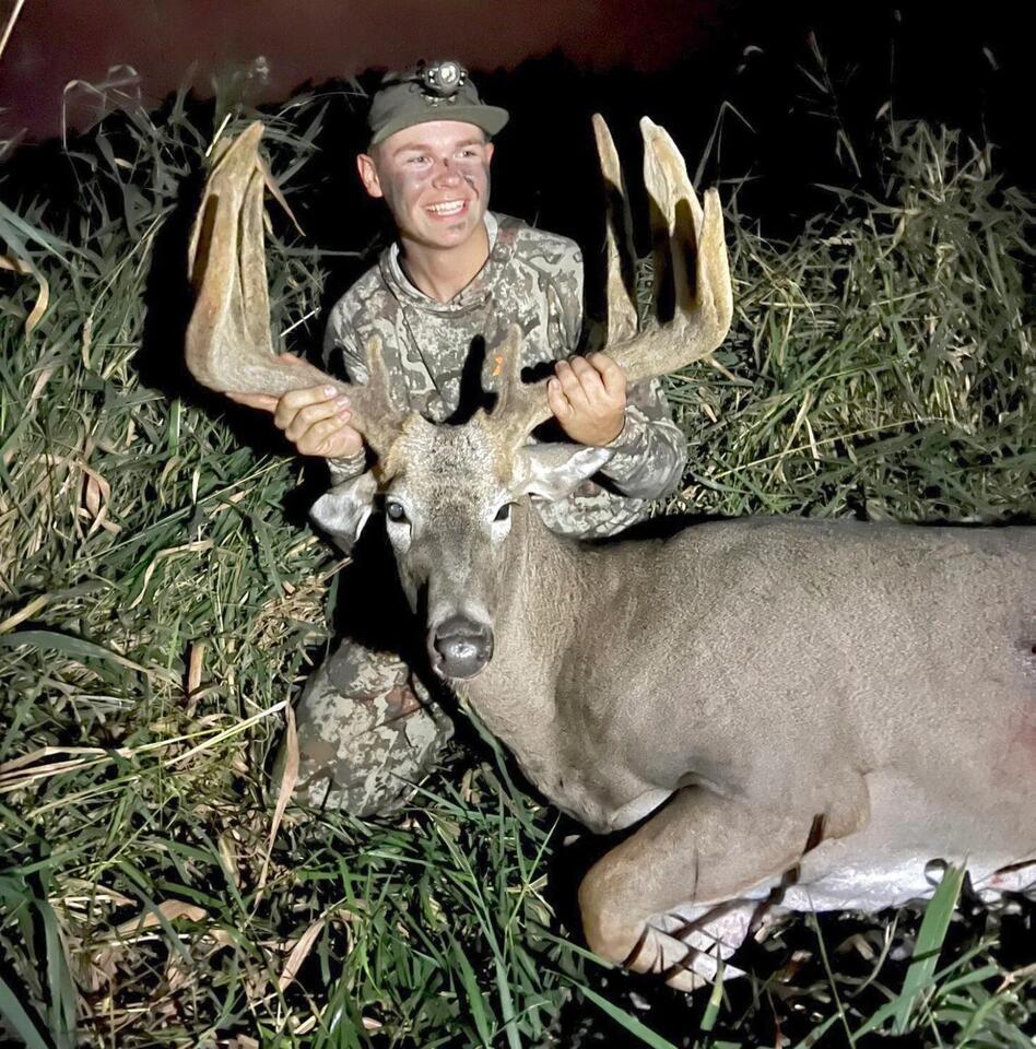 Local hunter's first deer sets new state record, possibly top 5 in ...