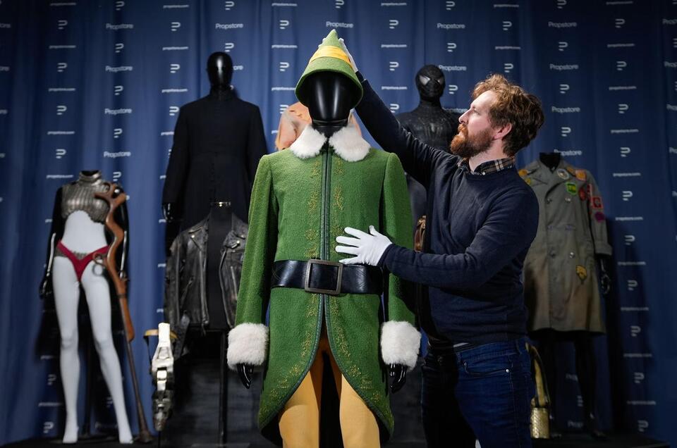 Your chance to bid on Will Ferrell’s iconic Elf costume and classic ...