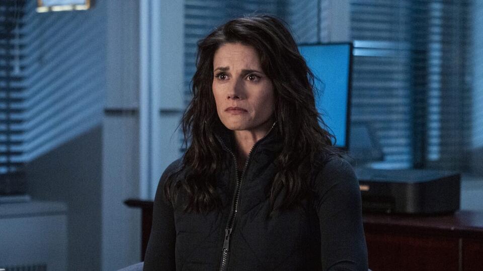 Maggie Returns to ‘FBI’ After Her Sister’s Death — Is She Ready ...
