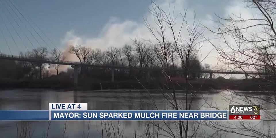 Smoky fire near Kerrey bridge a result of mulch fire in Council Bluffs ...