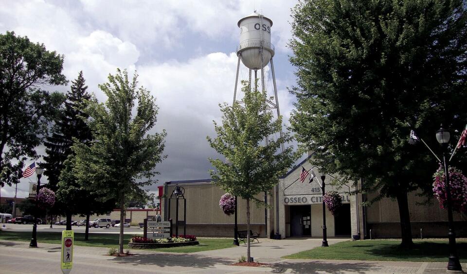 After 2nd violation, Osseo liquor store will have license briefly ...