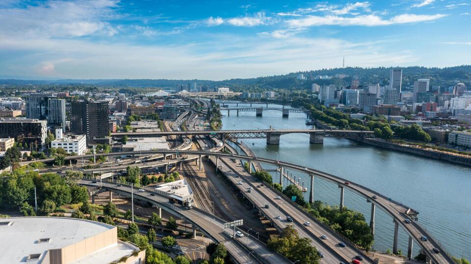 Just how bad is the traffic in Portland? - NewsBreak