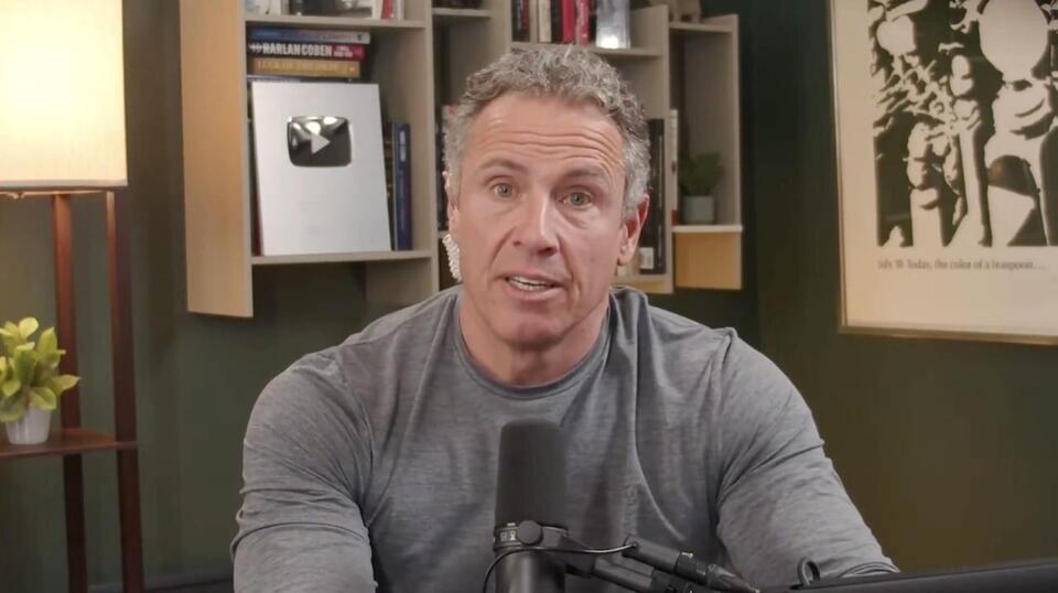 Chris Cuomo Snaps at ‘A**hole’ Viewer For Telling Him to ‘Stick to ...