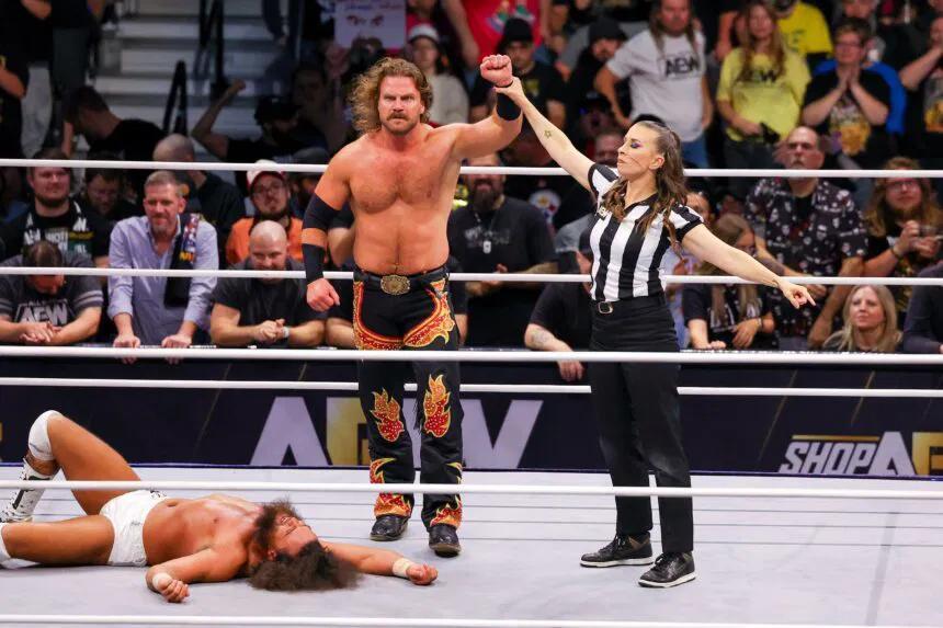 The shocking, rule-breaking new move in pro wrestling: getting specific ...