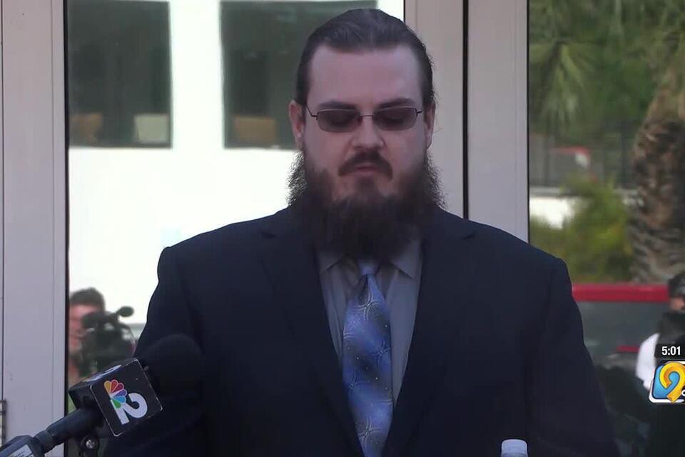 Florida man accuses Leo Riley of sexual abuse - NewsBreak