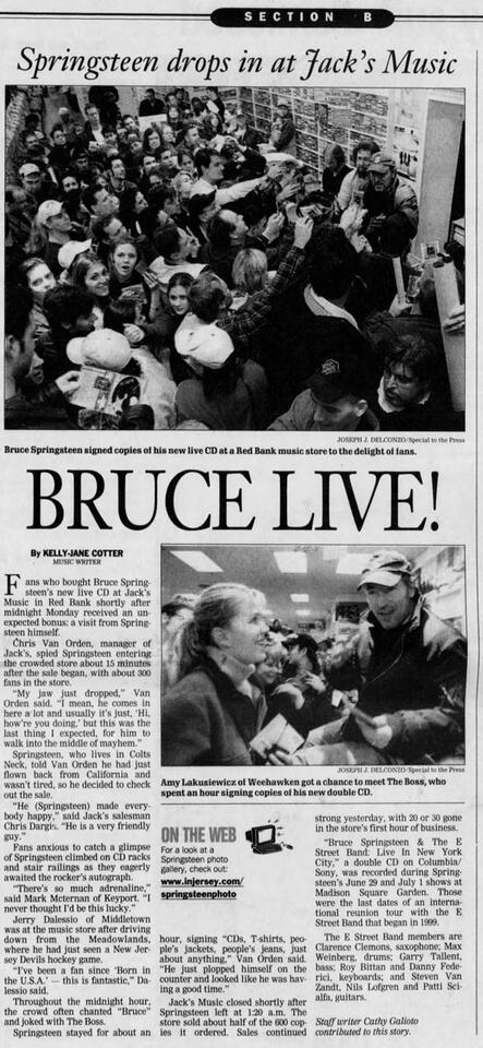 Bruce Springsteen signs copies of new live CD at Jack's Music in Red ...