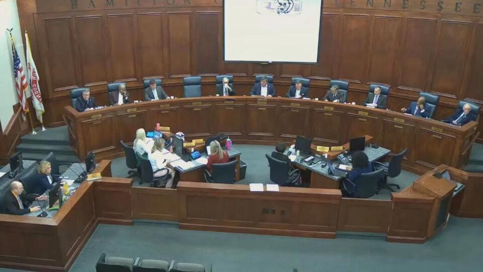 Hamilton County commissioner proposing term limits for elected ...