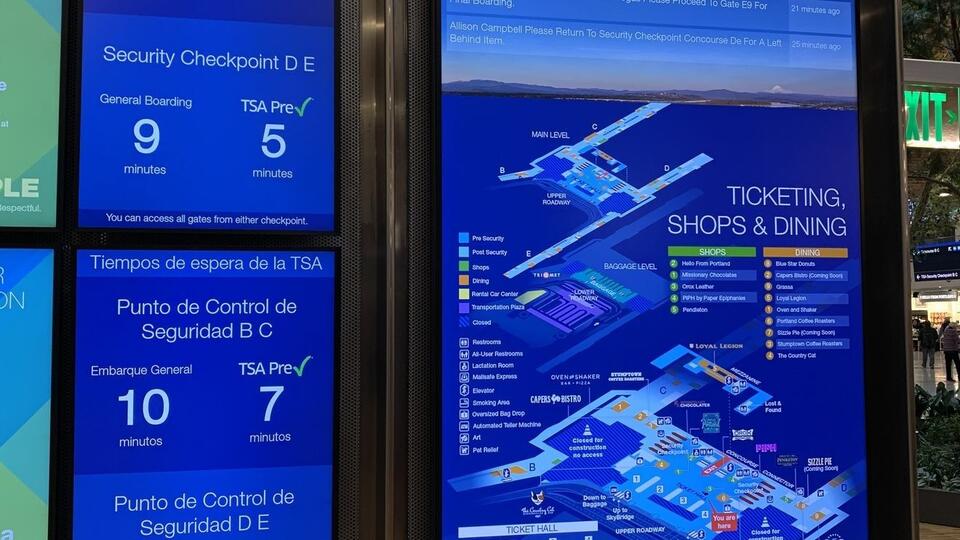 PDX unveils new display for security wait times ahead of holiday travel ...