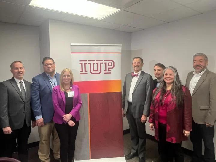 IUP, ACMH SIGN CLINICAL TRAINING PROGRAM AGREEMENT FOR PROPOSED COLLEGE ...