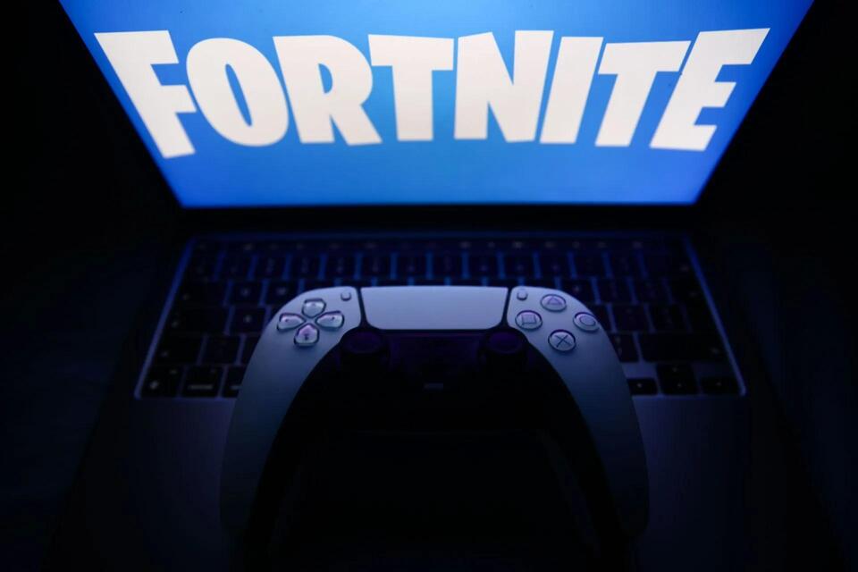 "It's Like Finding the Gold Scar" Fortnite Meme Decoded - NewsBreak