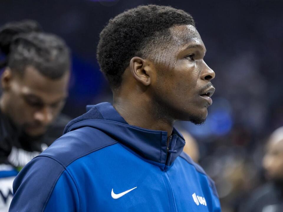 Minnesota’s Anthony Edwards fined $35,000 for making obscene gesture ...