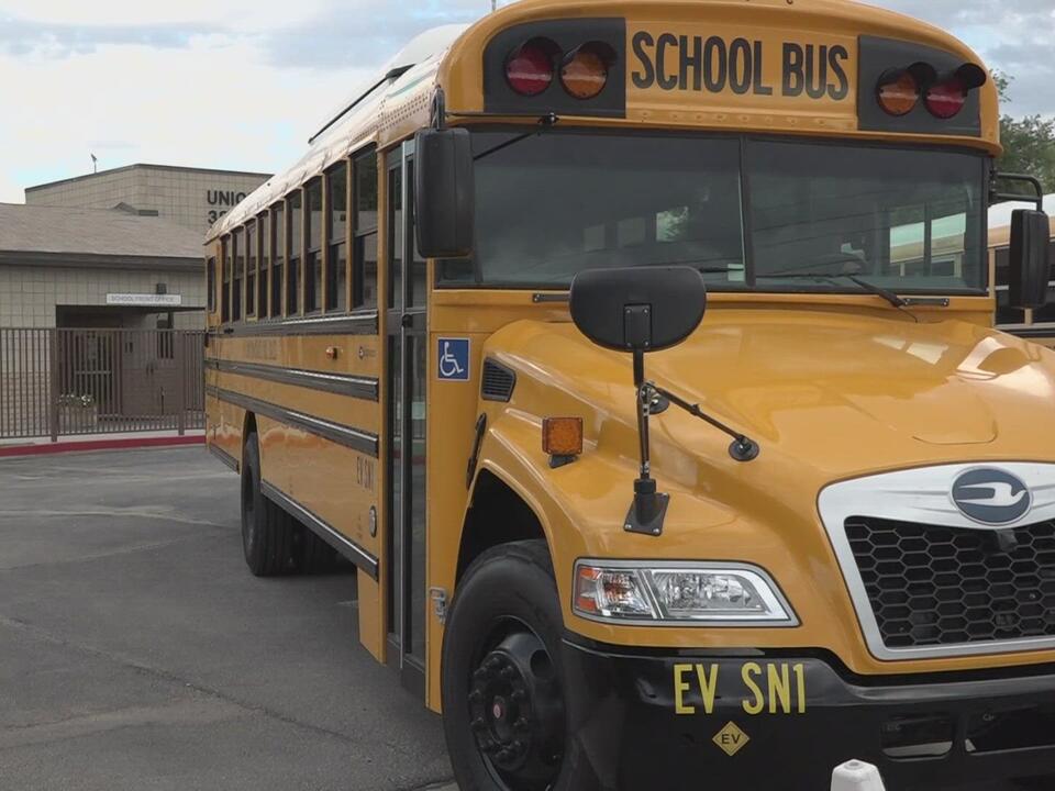 West Valley school earns grant to fund 2 electric school busses