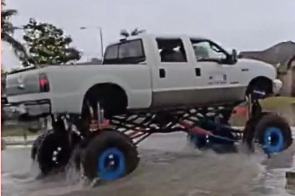 Texas Flooding Can’t Stop This Man’s Insane Lifted Truck - NewsBreak