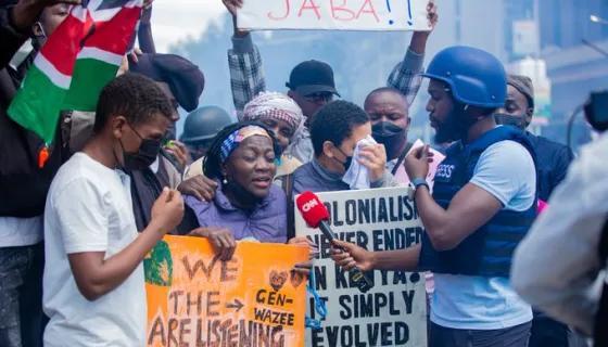 Kenya Protests: Obama’s Sister Praised For Bravery After She, Daughter ...