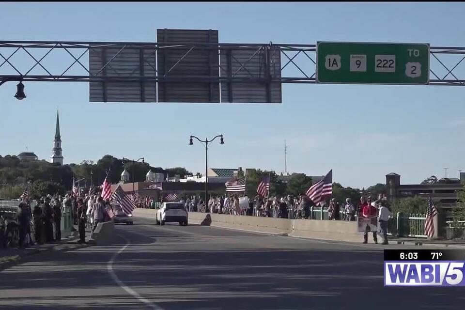 Crowds line Joshua Chamberlain bridge in memory of Charlie Kirk - NewsBreak