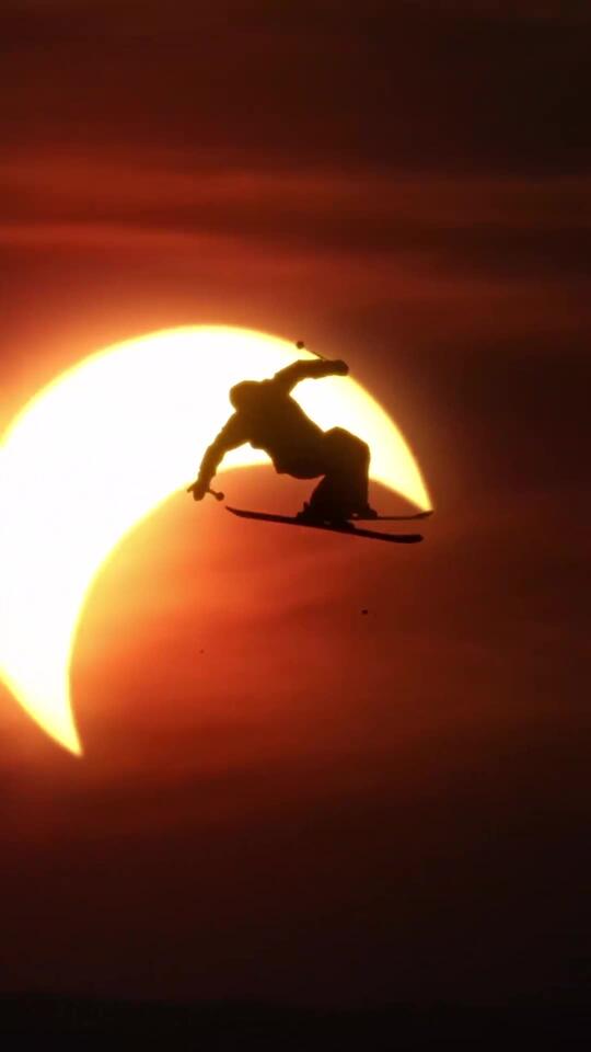 Real or Fake IG kekous lukasmuellauer Unreel Extreme Skiing Eclipse Stunt - NewsBreak