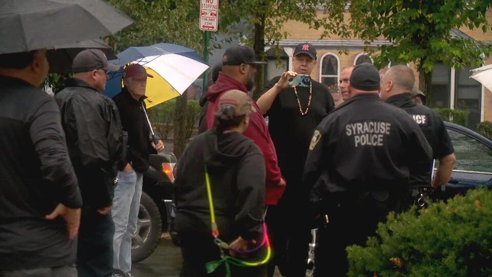 Syracuse Police respond to heated Columbus Statue rally in Columbus ...